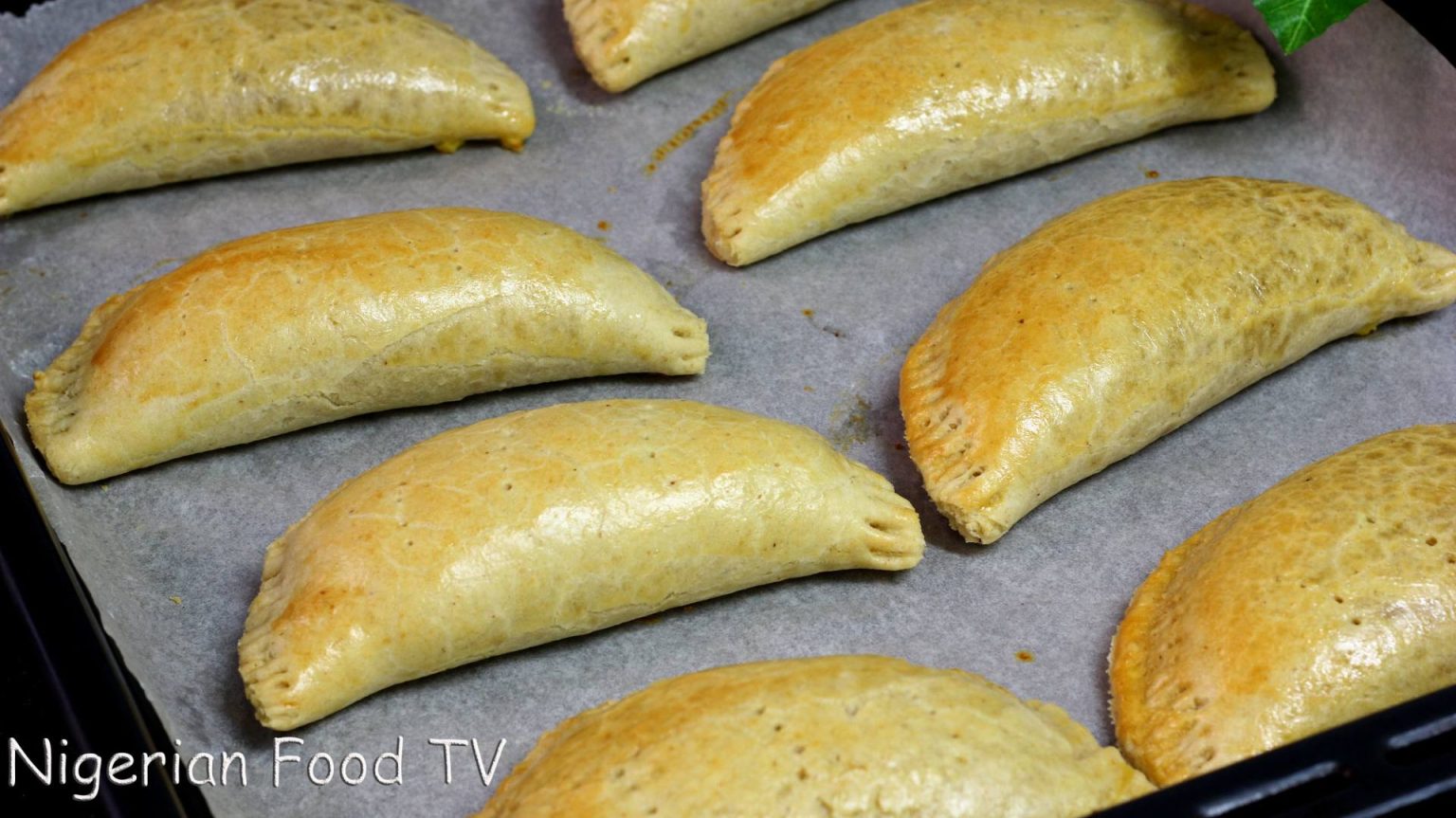 Nigerian Meat Pie (BEST RECIPE EVER) – Nigerian Food TV